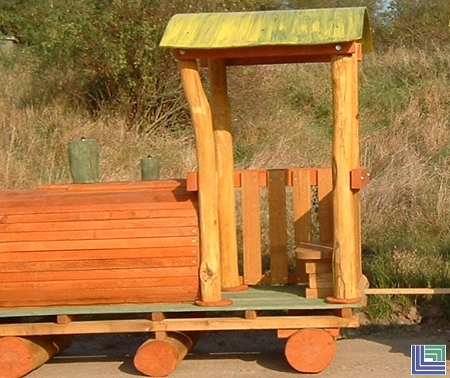 Spielplatzeisenbahn Spielzug – Lok Doc Zug maxi – Holz-Lokomotive mit ...